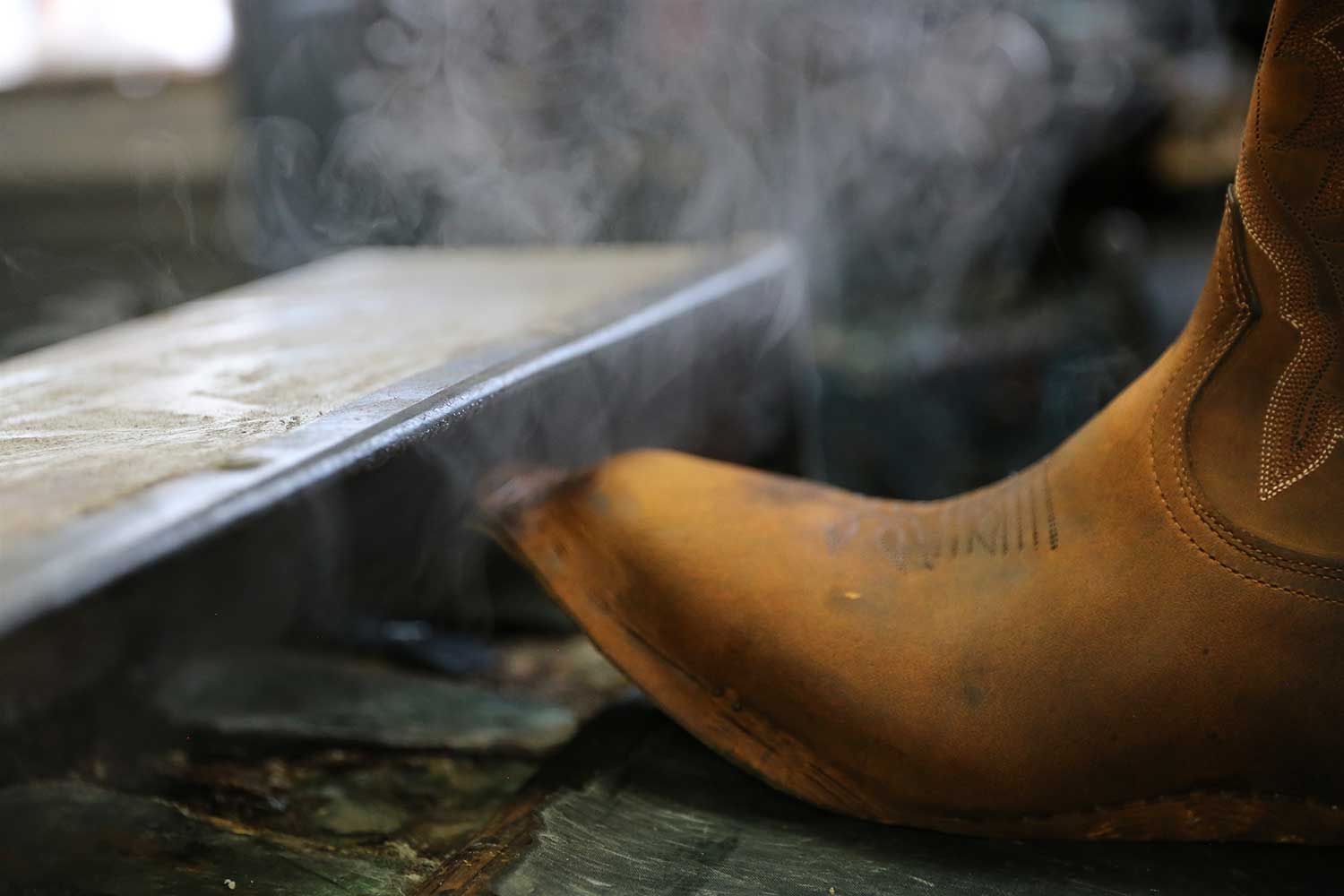 Boulet Boots: A Portrait of Quebec’s Western Boot Pioneer – La ...